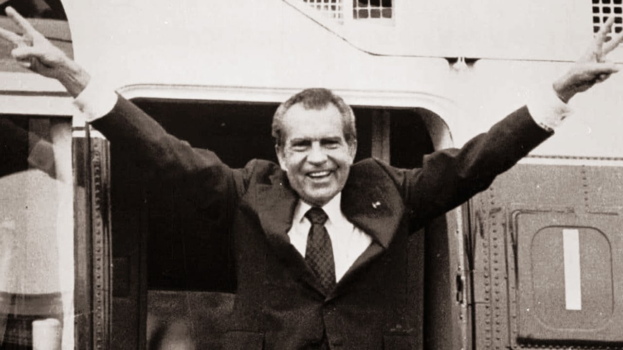 Top 10 Corrupt Leaders In History - YouTube