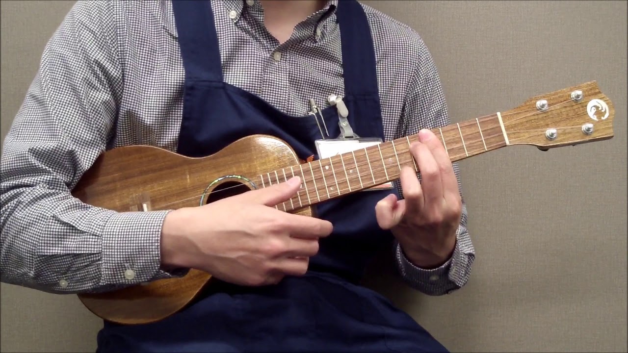 COTONE CS555C コンサート/オーストラリアンブラックウッド - YouTube