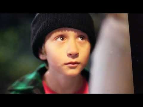 Sundae and Fetus' first kiss