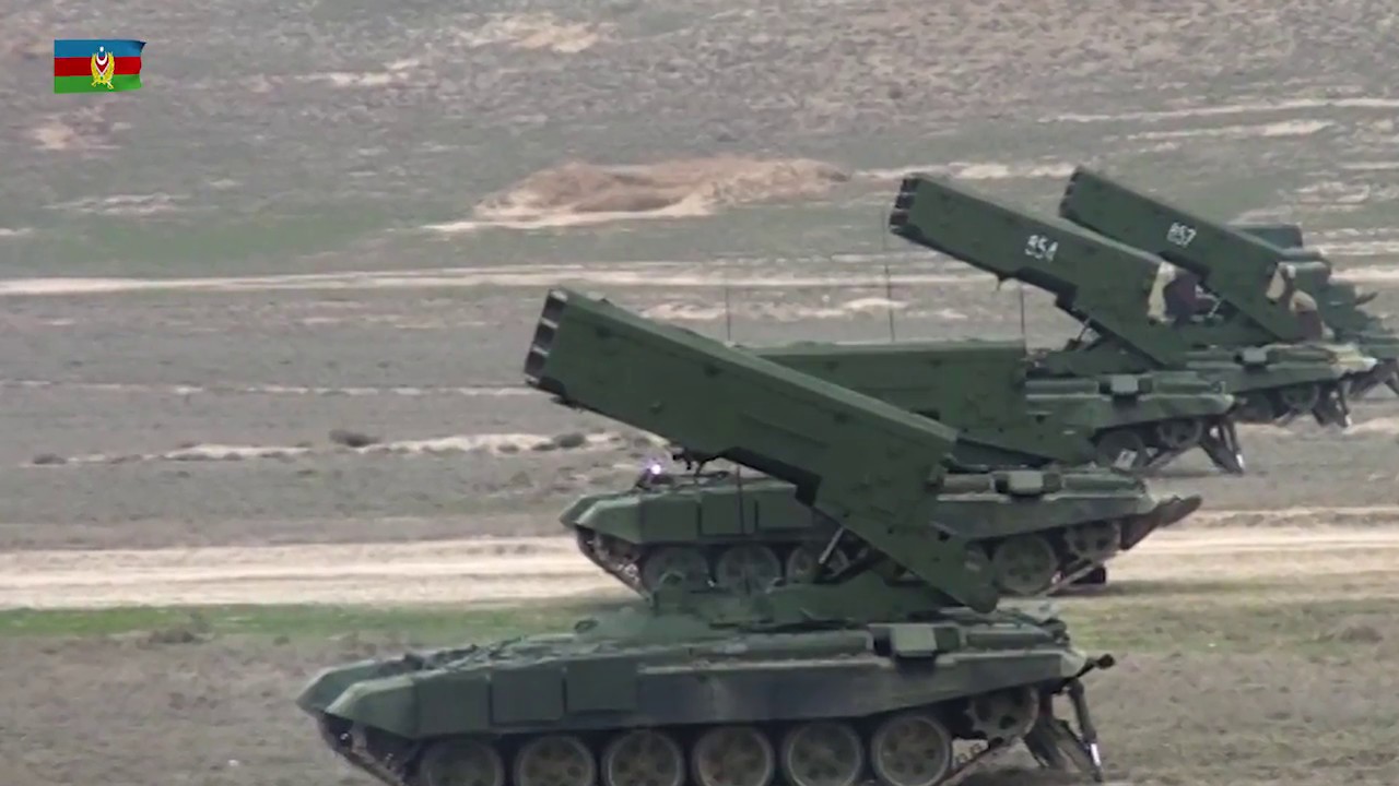 Raket və Artilleriya Qoşunlarının təlimlərə cəlb edilən silah və hərbi ...