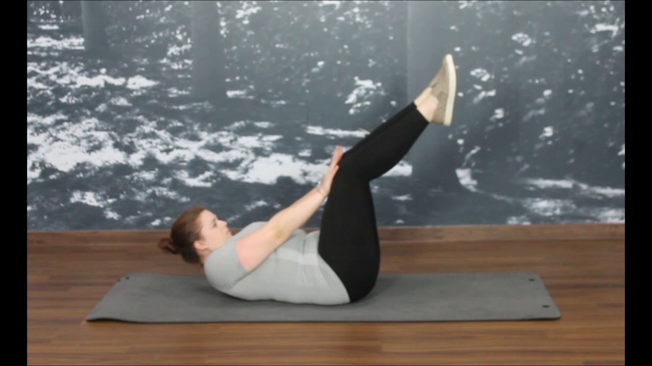 Raised leg crunch hold - YouTube