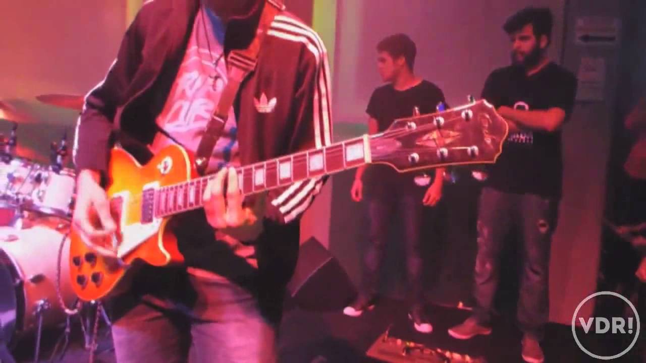 Marcão Britto & SK85 - Tributo Charlie Brown Jr - YouTube