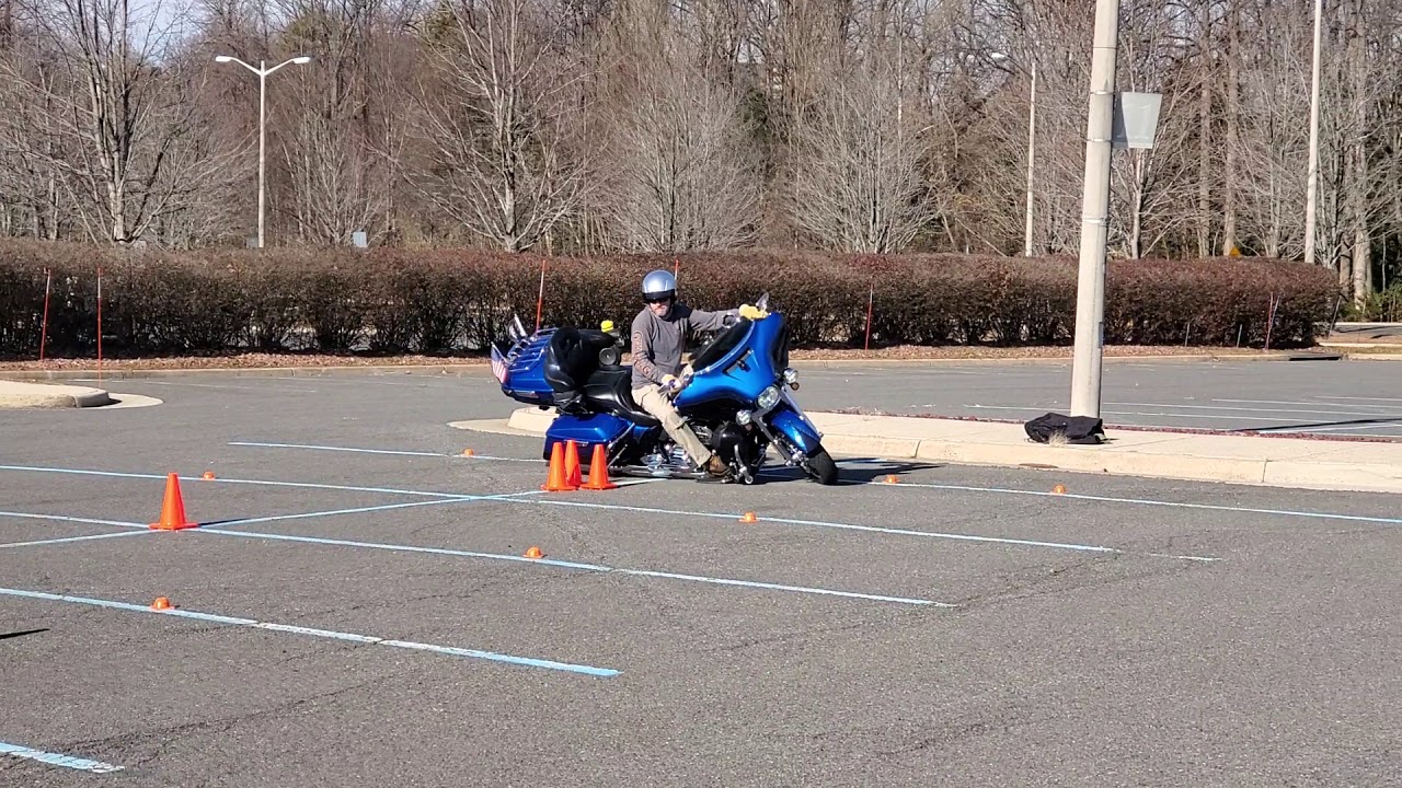 Chuck Riding The Toot Sweet with a Keyhole Twist Motorcycle Maneuver ...