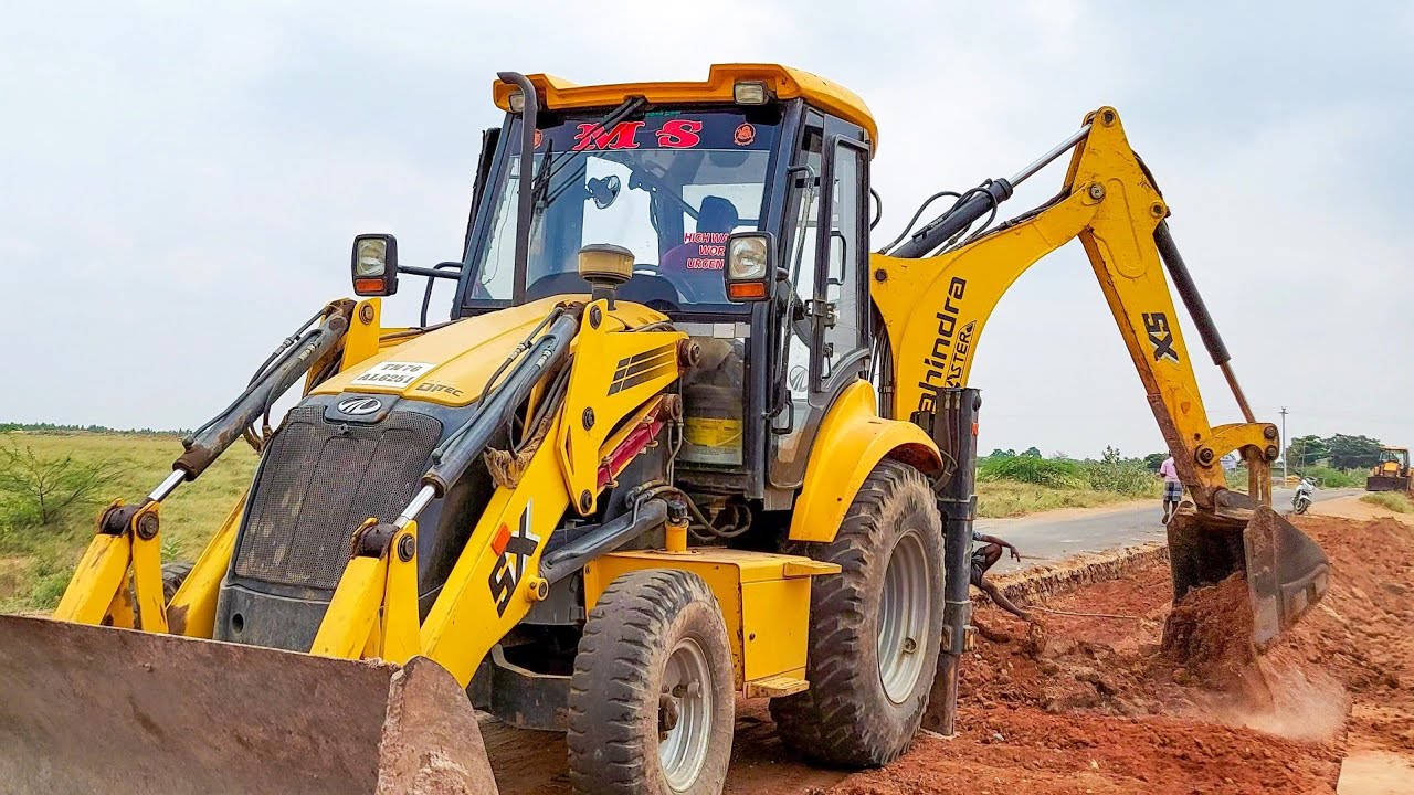 Mahindra EarthMaster Backhoe Working for Road Box Cutting | JCB - YouTube