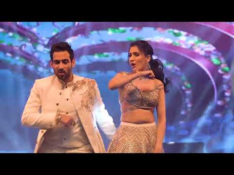 Karan and Sakshi dance on Pehli Baar. Karshi #karshi #karanandsakshi