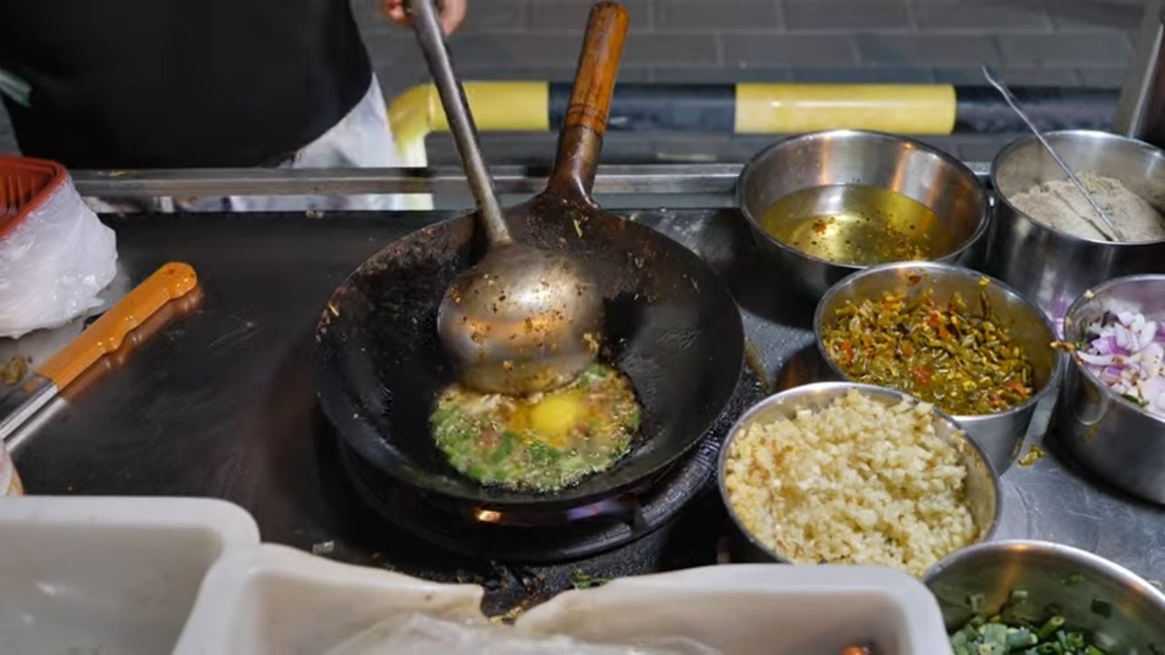 Wok Technique For Making Delicious Fried Rice And Noodles.Midnight ...