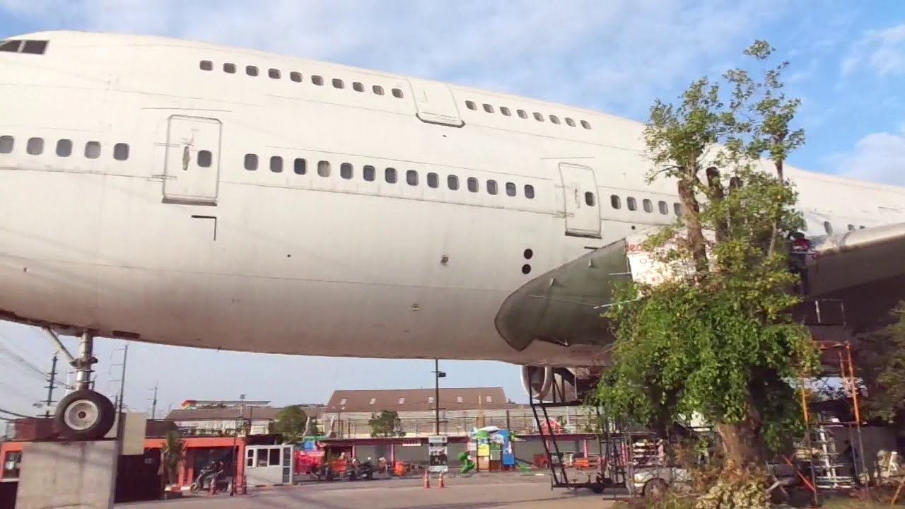 Boeing 747 and it's going to be used as a Hotel in Nongkhai on the ...