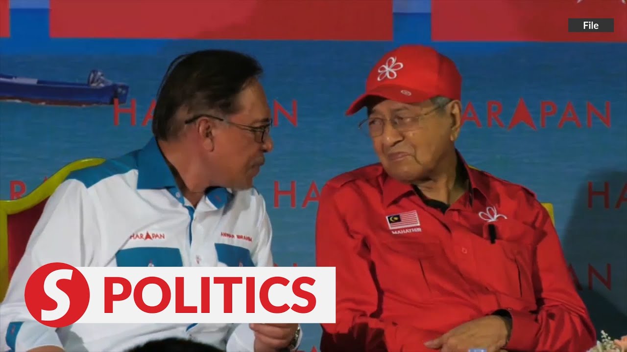 Dr M, Anwar do not acknowledge current govt, vow to fight on - YouTube