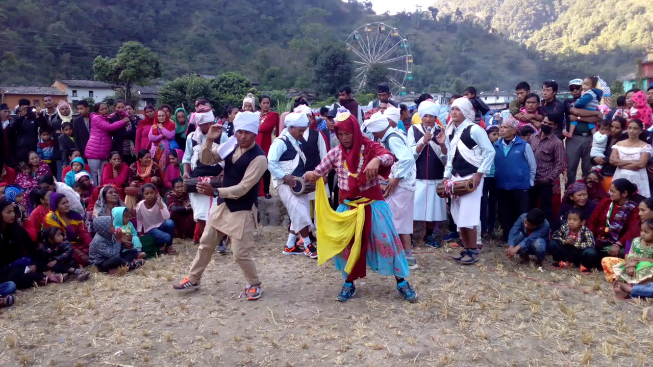 nepali sorathi nach 2074 न्वागी मेलाको भौलो - YouTube