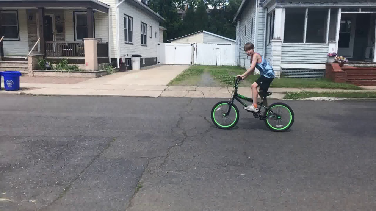 Man 👨 vs bike 🚲 part one ☝️ - YouTube