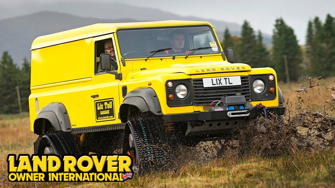 Mark Saville drives Lix Toll's tracked Defender 110 - YouTube