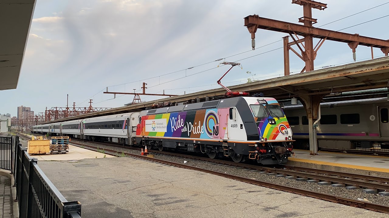 NJ Transit ALP-46 "Pride Unit" No. 4609 Shoves Morristown Line Train ...