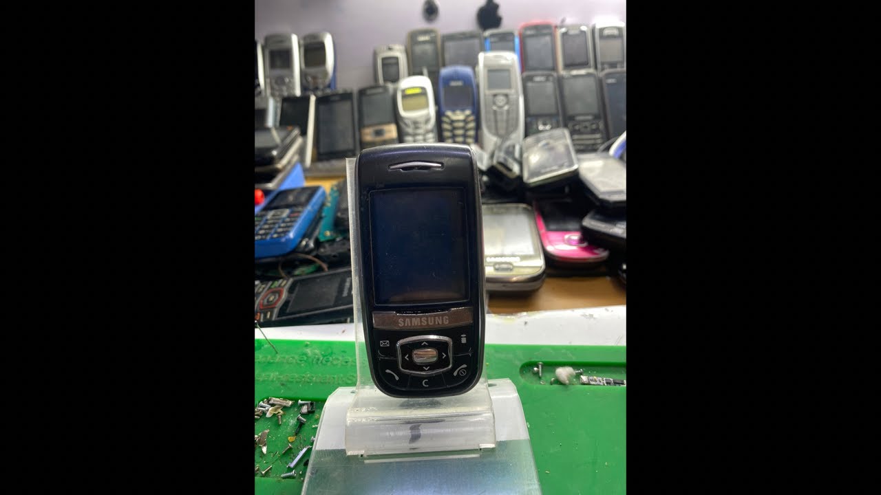 Old phone repair - YouTube