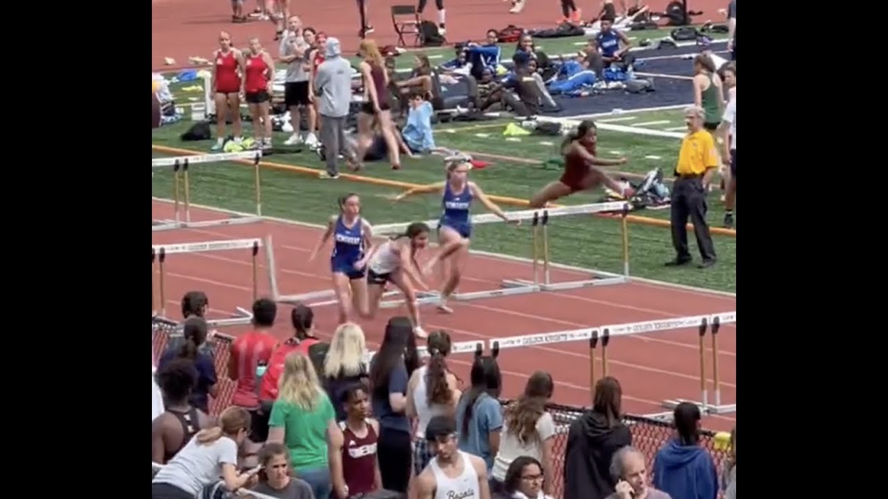 N.J. hurdler falls, pulls off amazing comeback - YouTube