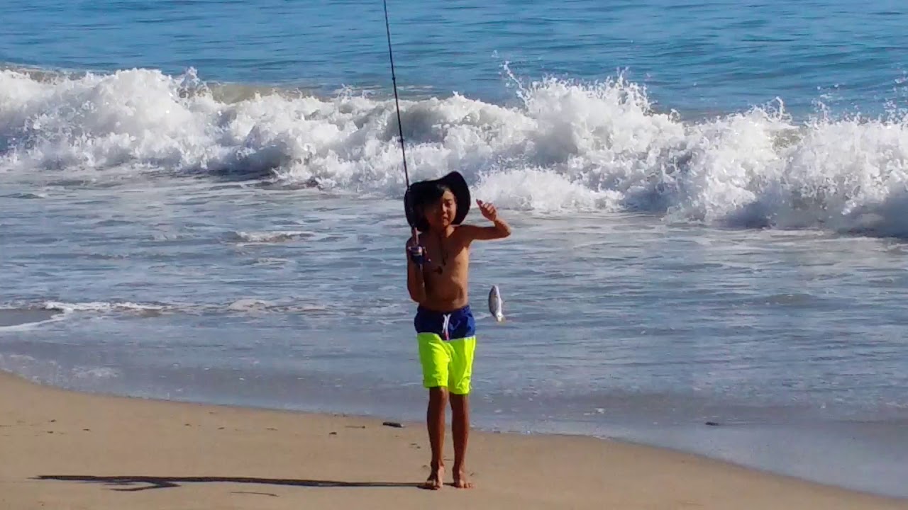 FishBandit - Surf Fishing At Point Mugu California - YouTube
