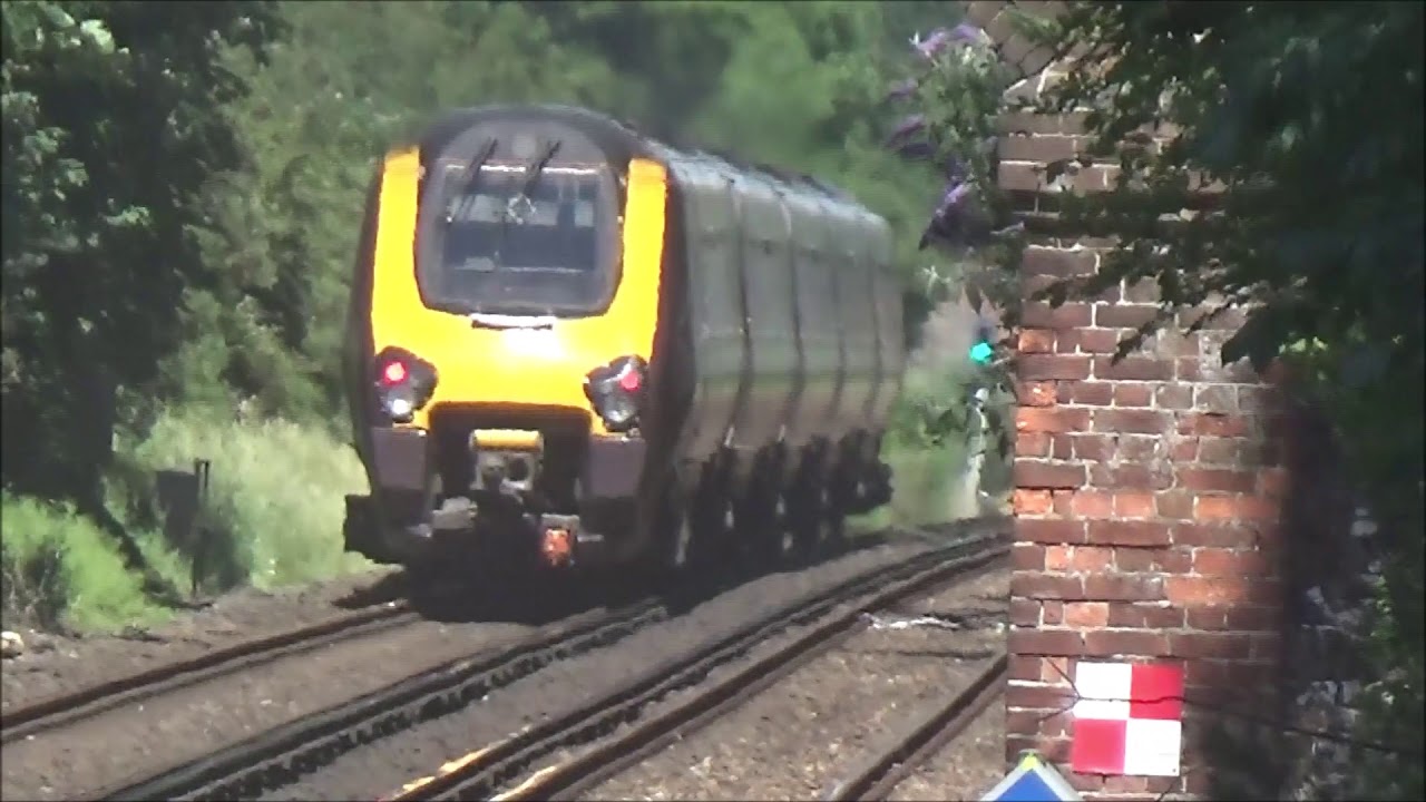 Trains at Sway Station, 1st July 2019 - YouTube