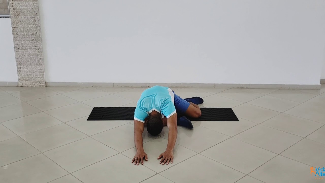 Alongamento para piriforme sentado - YouTube