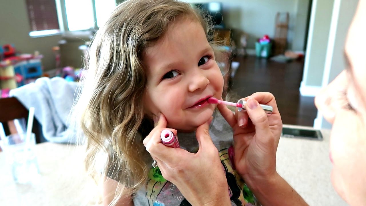 WEARING REAL MAKEUP - YouTube