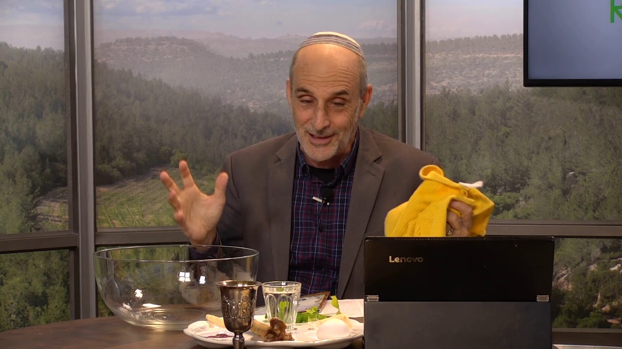 Passover: Washing Hands and Feet - YouTube