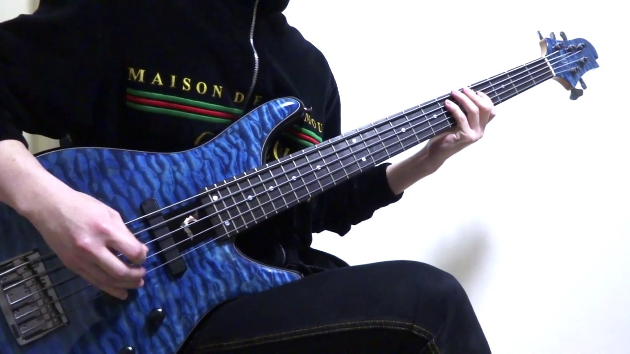 Polyphia -Champagne 【bass cover】 - YouTube