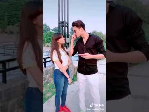 Tik tok new videos,,Mr Malik,, romantic videos,, watch the full video and subscribe it