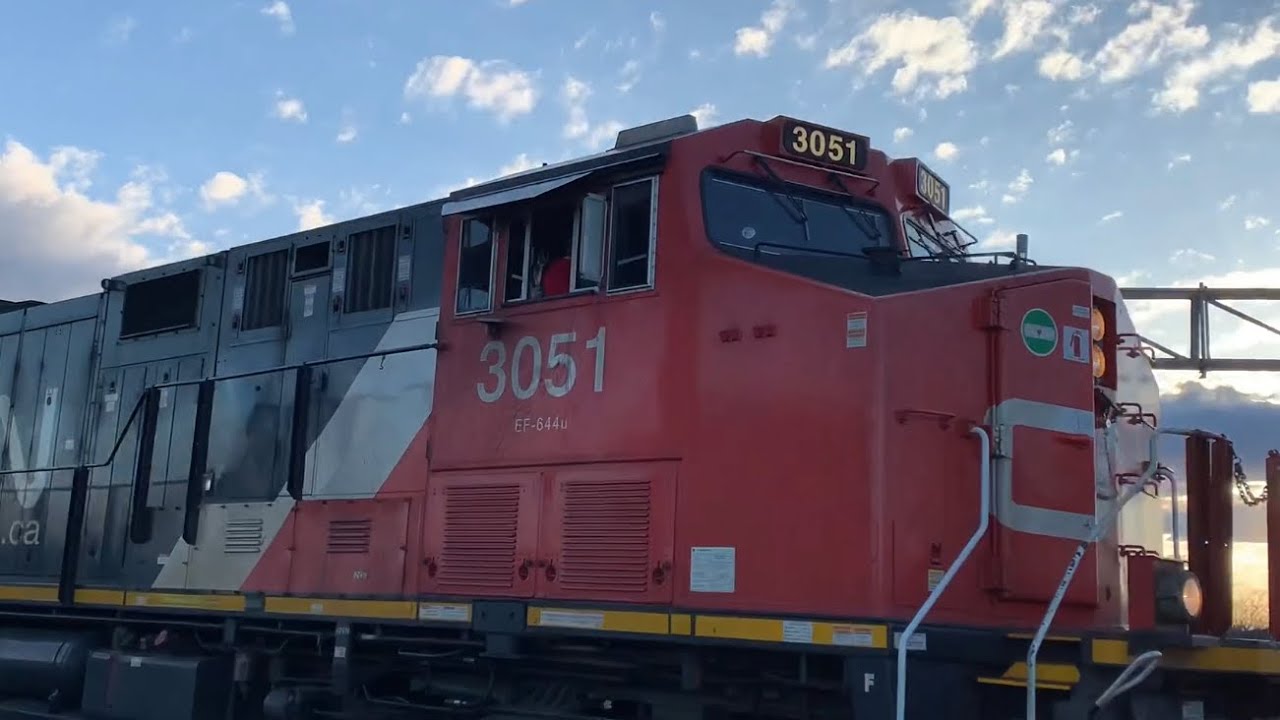 CN A484 with Nice Lashup and Stellar SlowMo Shot of Old A485 - YouTube