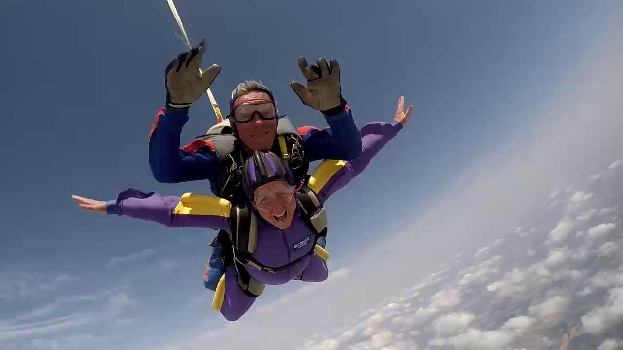 Helena Buque - YouTube