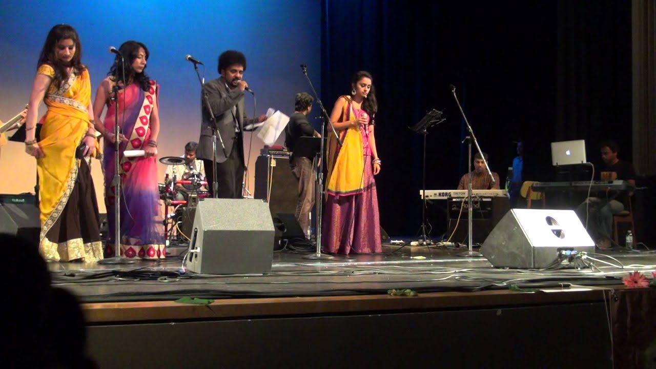 Subra Ramanan singing Vanithamani 2014 Kalai Vizha - YouTube