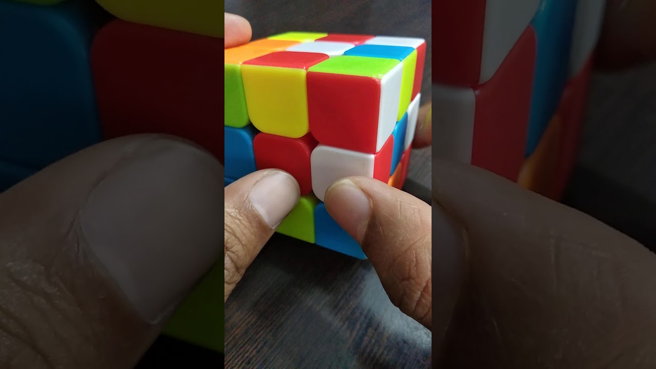 Rubiks Cube-Part 3- First Layer Step 1 - YouTube