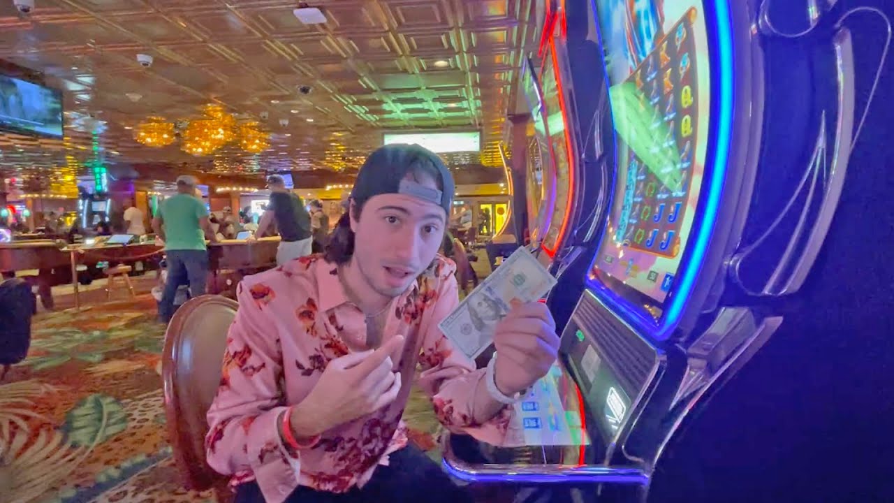 Pompsie Slots Lands A MASSIVE Slot Win At El Cortez Las Vegas! - YouTube