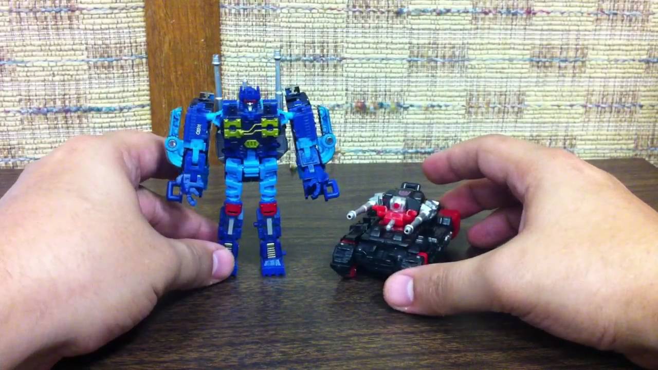 Transformers: United - FRENZY and RUMBLE - YouTube