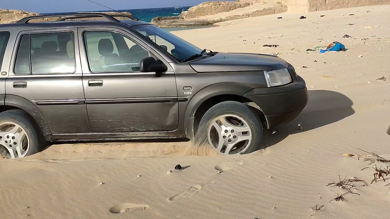 freelander v6 in sand - YouTube