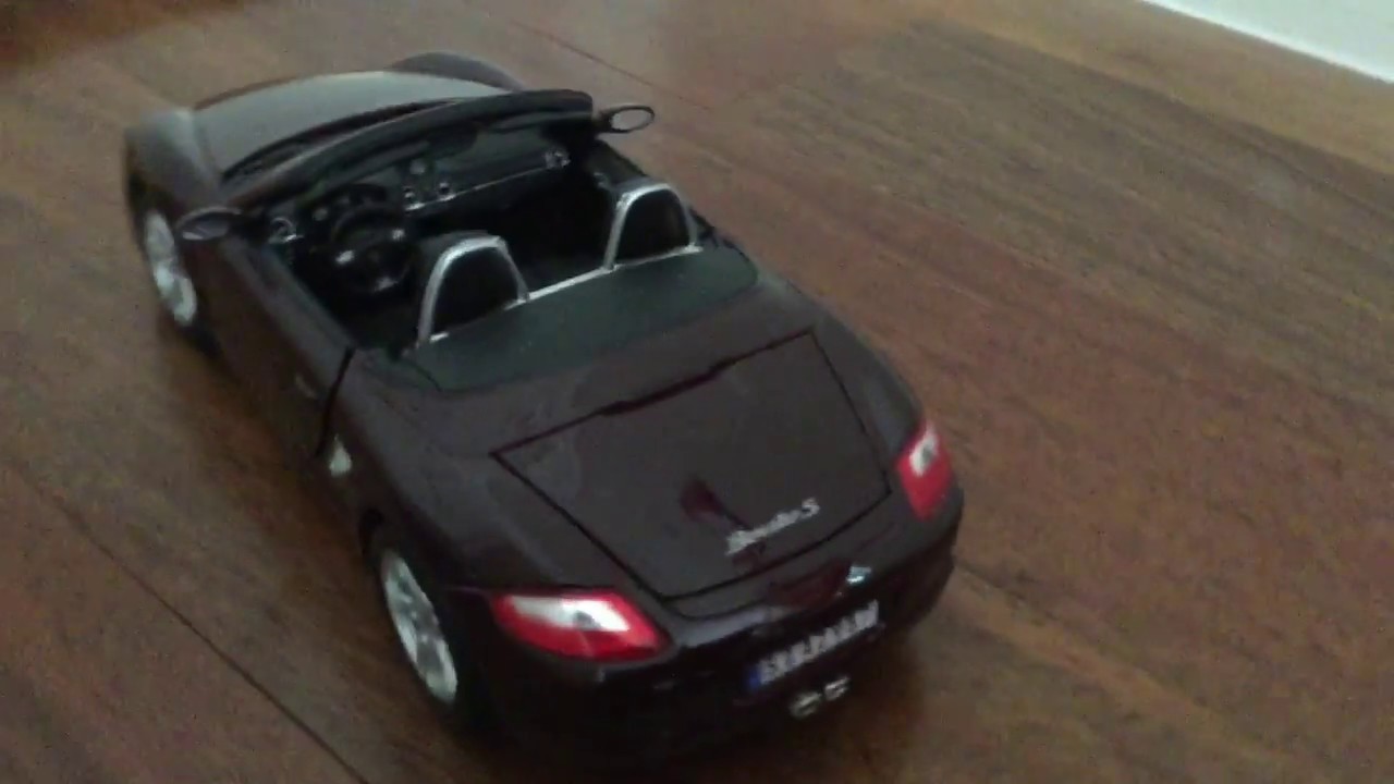 Maisto 1/18 burgundy Porsche Boxster s (987) Diecast-Car - YouTube