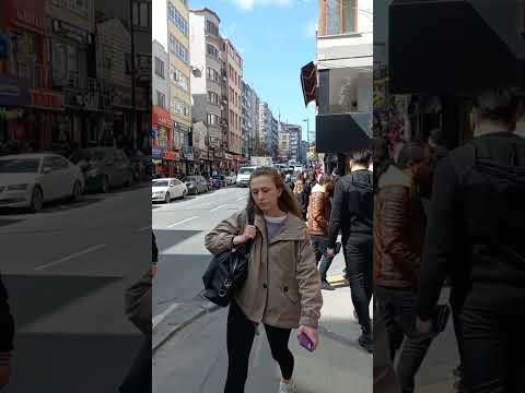 pangaltı ergenekon caddesi Şişli güneşli bir gün..pangerge..