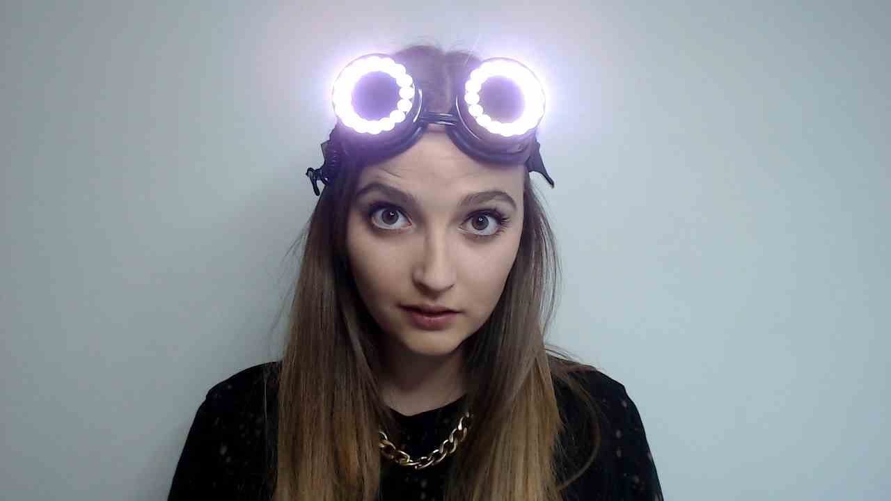 LET ME HYPNOTIZE YOU! COME TEST MY NEW HYPNOSIS TECHNIQUE - YouTube