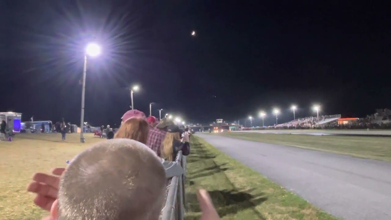 Bob Motz Jet Kenworth at Khulne Motorsports Park in Thompson,Ohio July ...