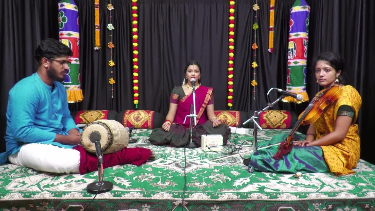 Pallavi Vaibhavam 2022 - Inaugural Vocal RTP concert - Ragam Keeravani - Swarathmika Srikanth ...