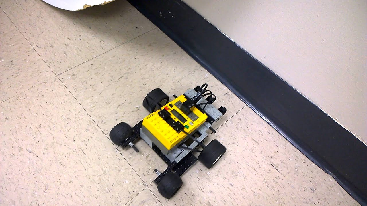 Lego Robotics Roomba - YouTube