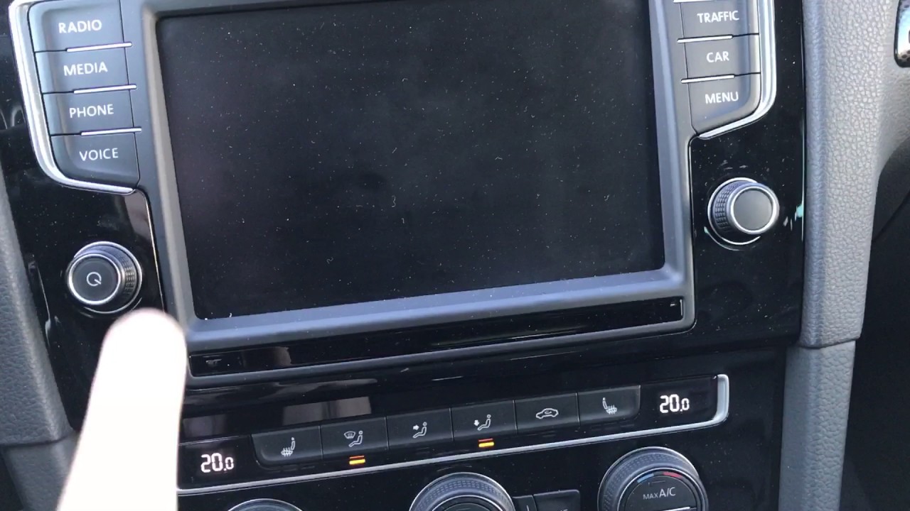 La famosa qualità volkswagen! Navigatore discover Pro golf 7 non si ...