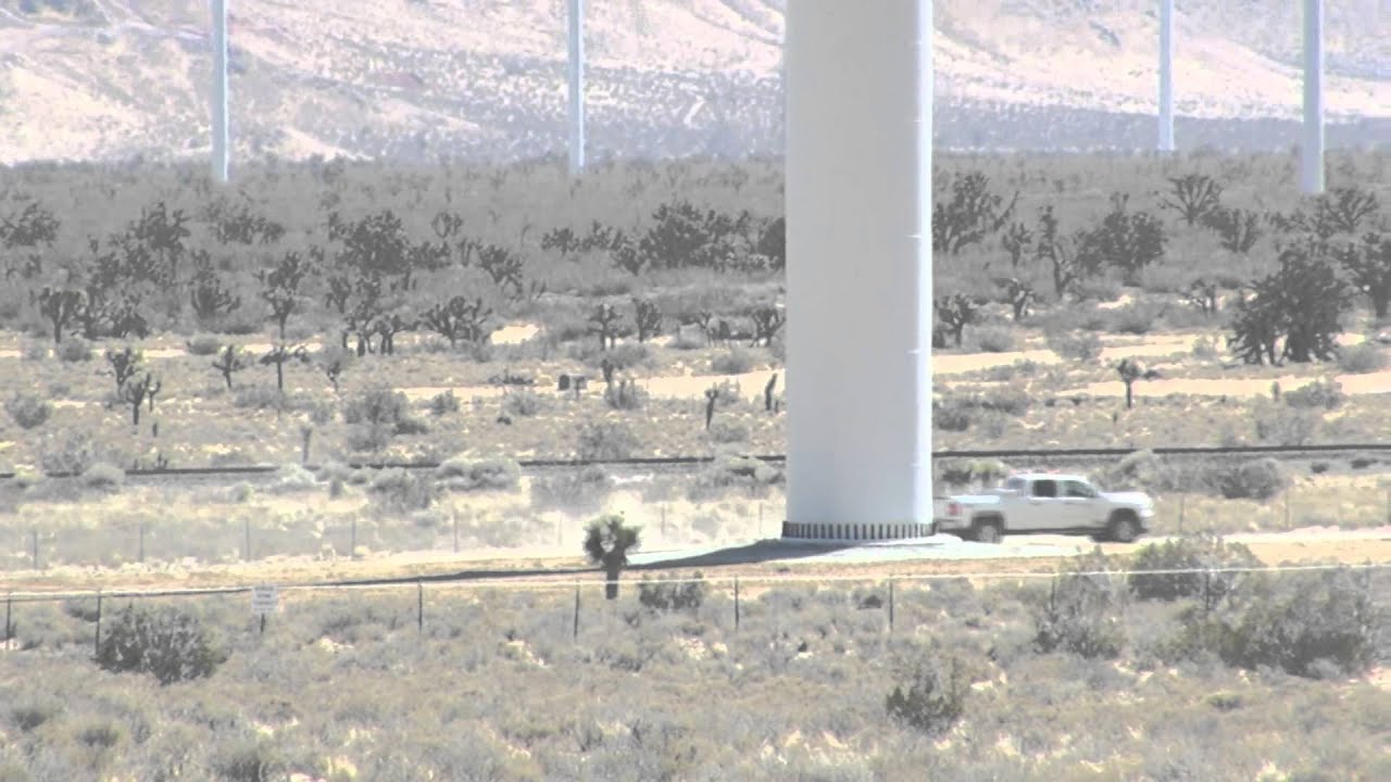 Wind Generators near Mojave Ca - YouTube