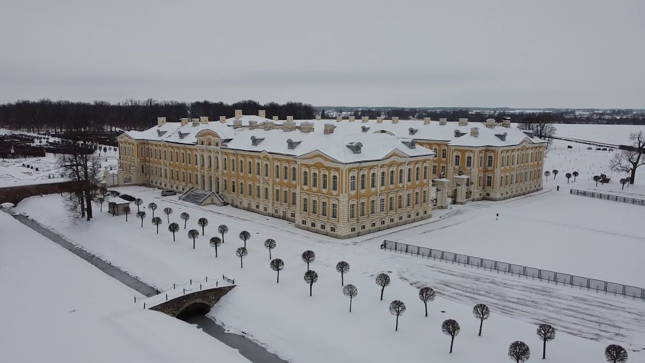 Rundale Palace in winter - YouTube