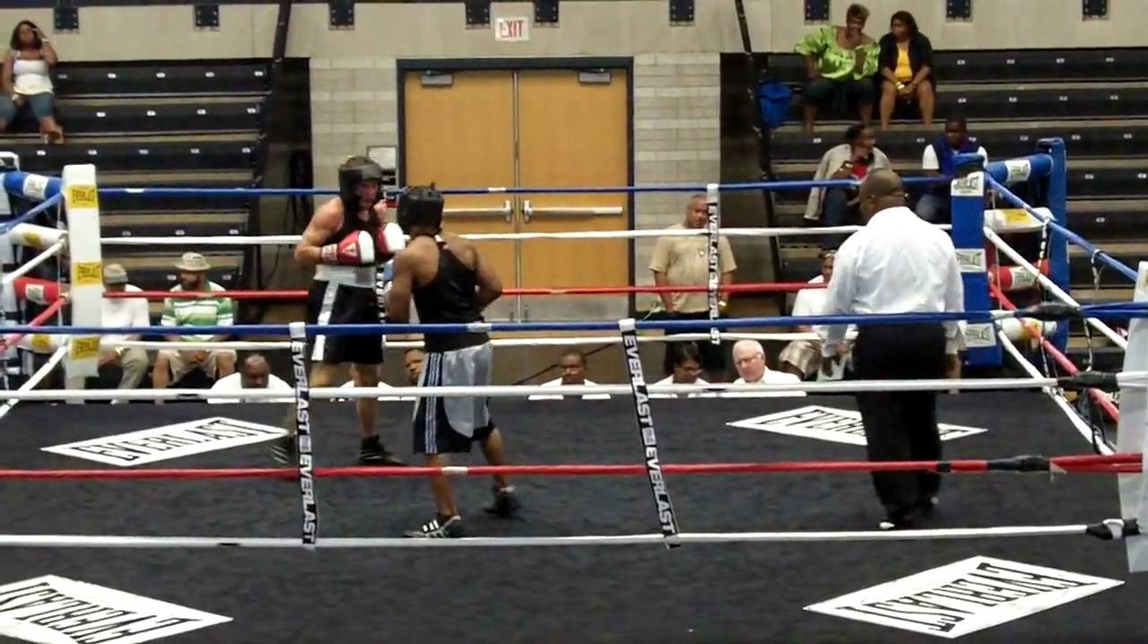 2010 East Central USA Regional Final Mike Reed vs. Tony Romano - YouTube