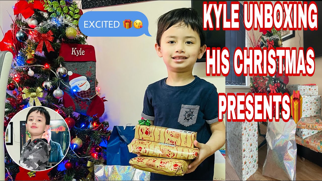 KYLE UNBOXING HIS CHRISTMAS PRESENTS - YouTube
