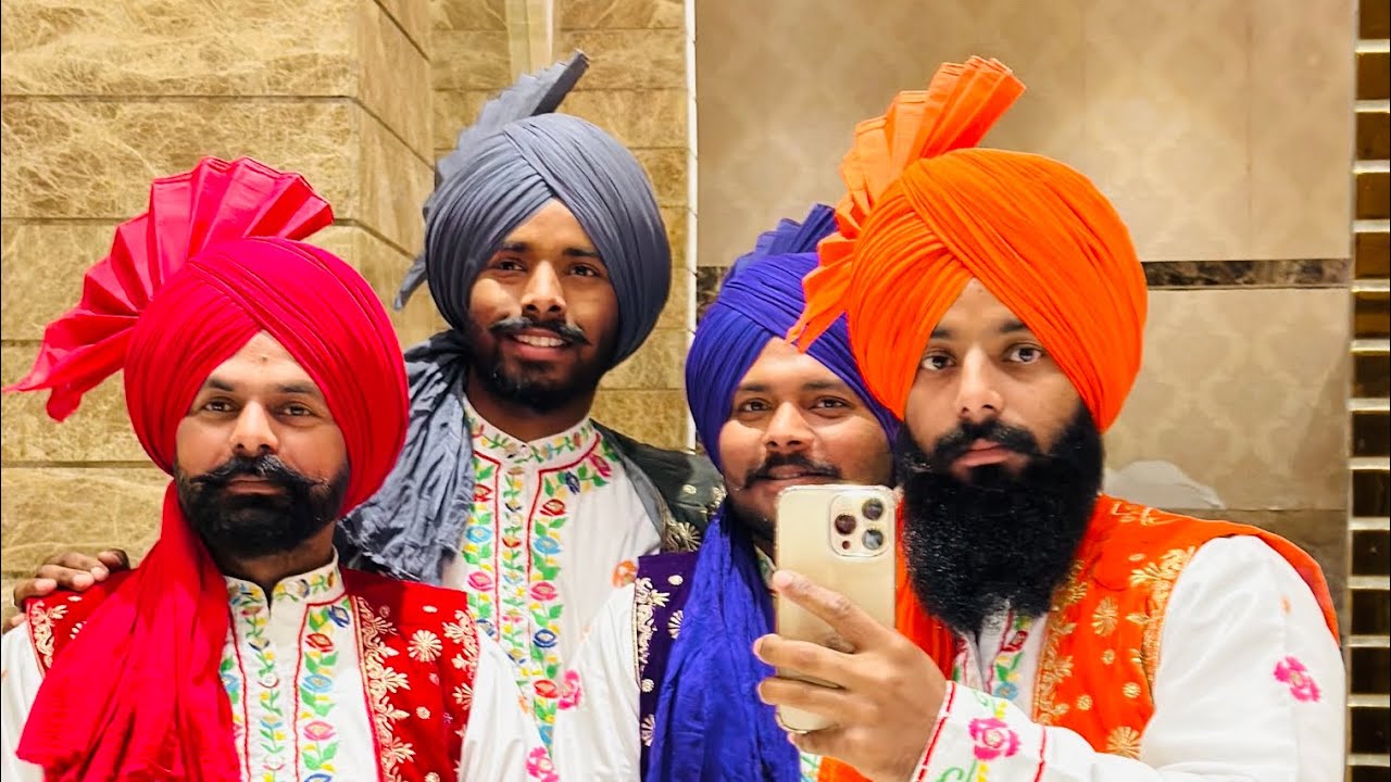 Weeding and funny punjabi boliyan - YouTube