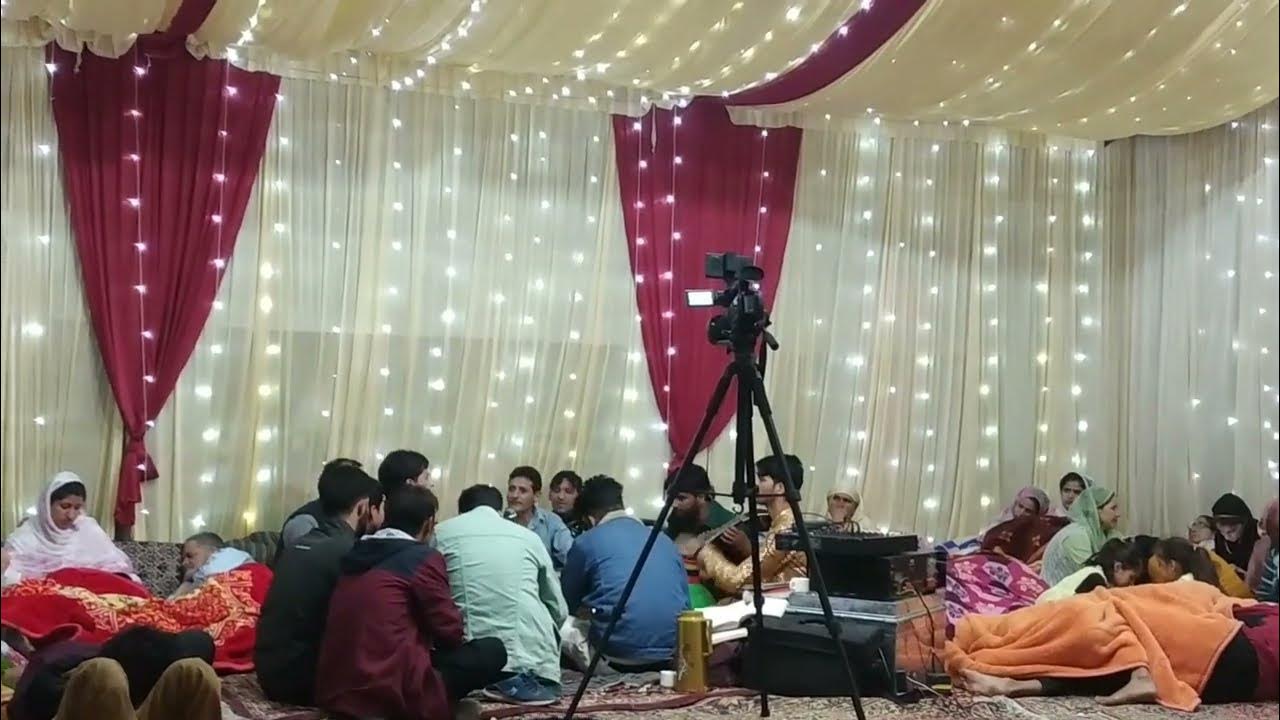 Beautiful Kashmiri Song | Manzoor Ahmad Shah - YouTube