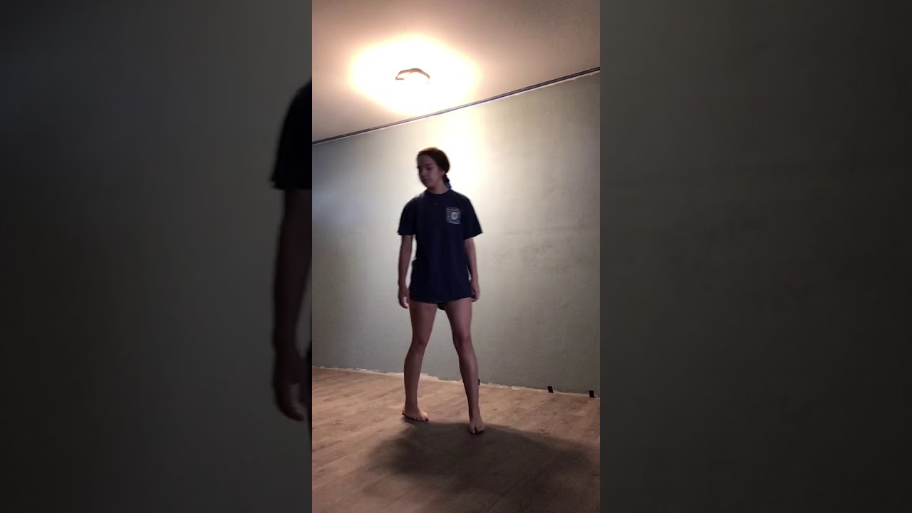 Shimmy dance - YouTube