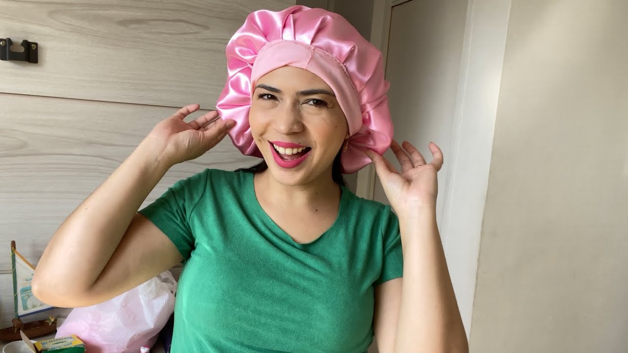 Fiz a touca de setim ( minha primeira vez costurando) inspirada na ...