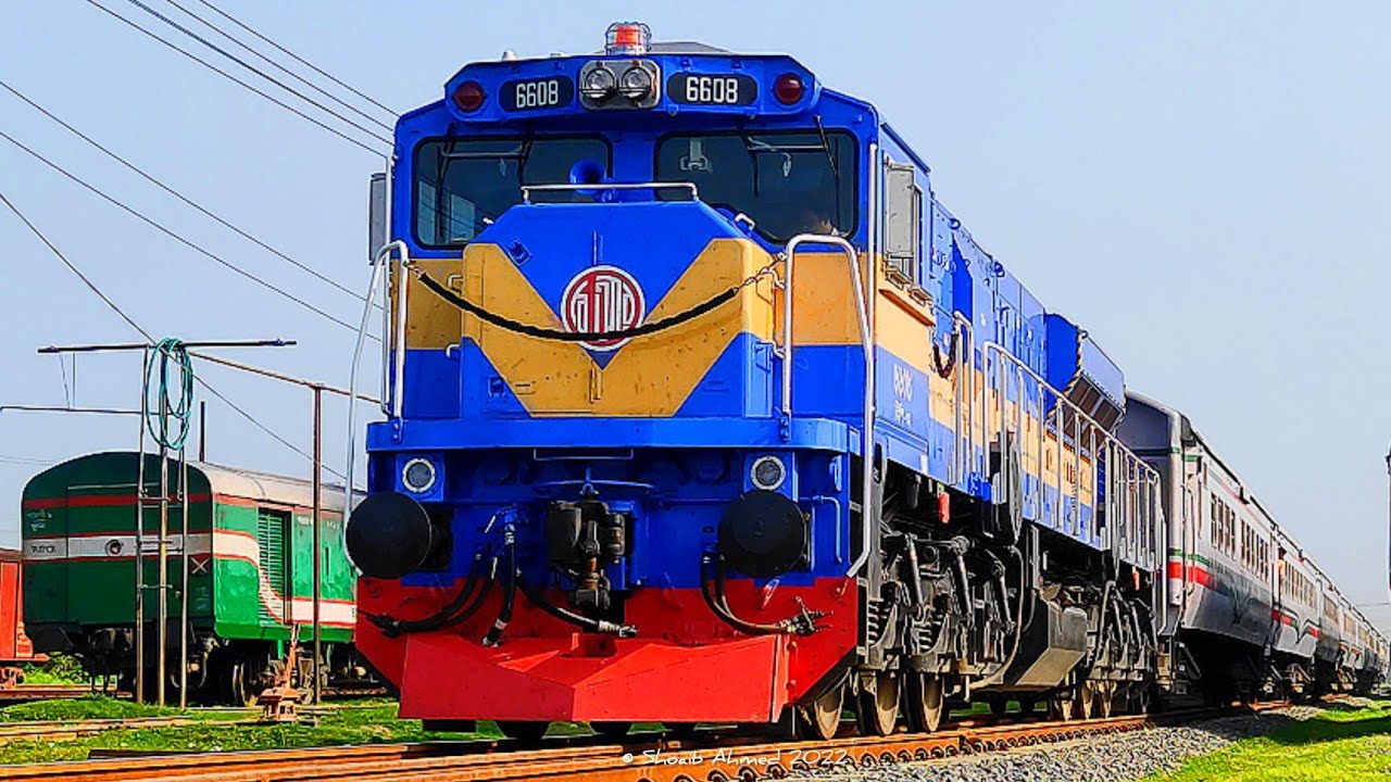 American Brand New EMD GT38AC 6608 Locomotive with Down ShagorDari ...