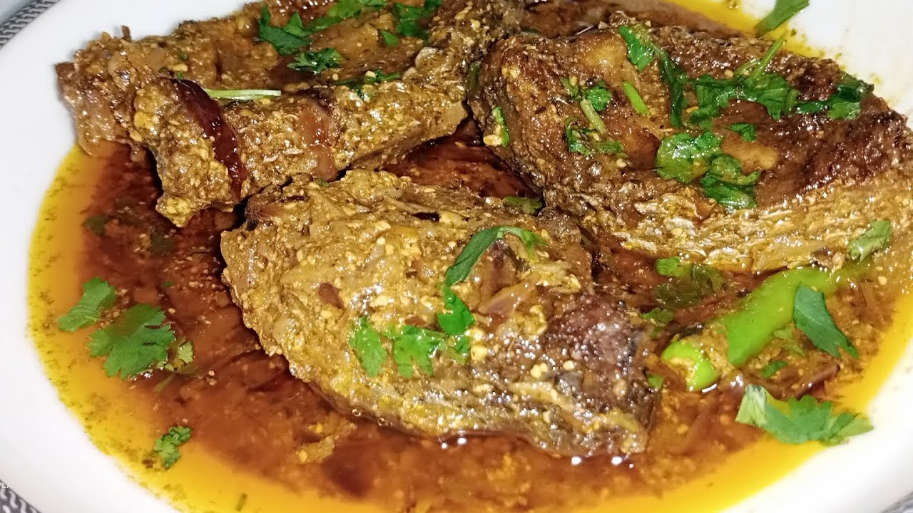 Masala Fish curry Pakistani recipe @Kishwar7591 - YouTube