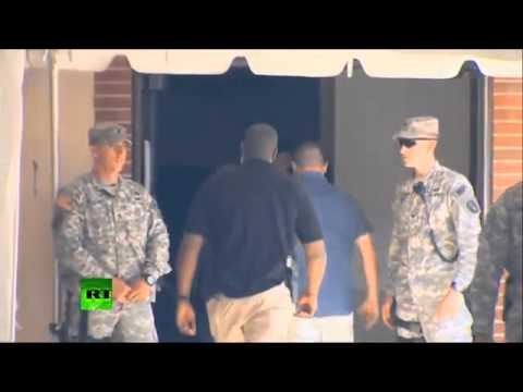 Manning arrives at Ft Meade Army Base ahead of verdict - YouTube